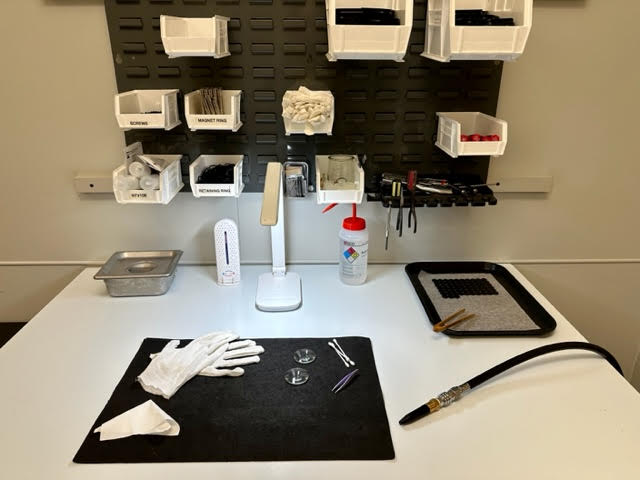 Clean Air Assembly Station Sterling Precision | Specialized in Equipments